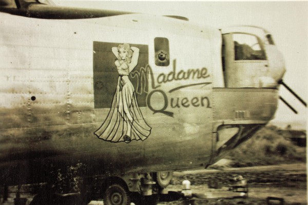22 images of amazing nose art - these were some serious artists ...