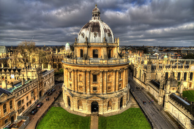 The Bodleian Library: Regarded as a masterpiece of English Gothic ...