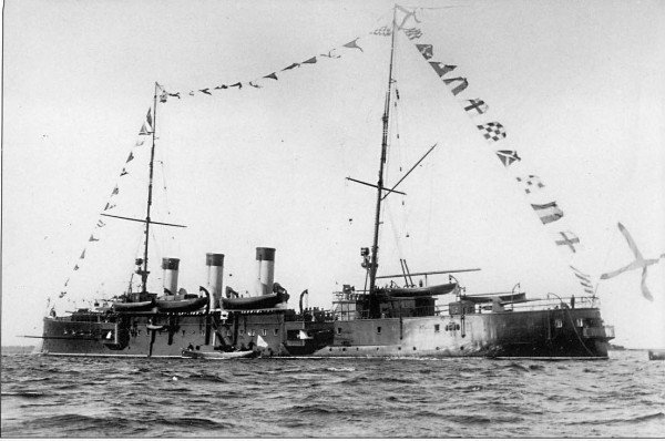 The Dreadnoughts of the Imperial Russian Navy- look like something from ...