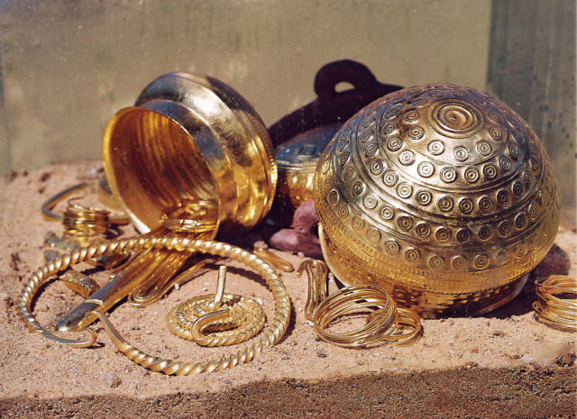 The Treasure of Eberswalde is the largest prehistoric collection of ...