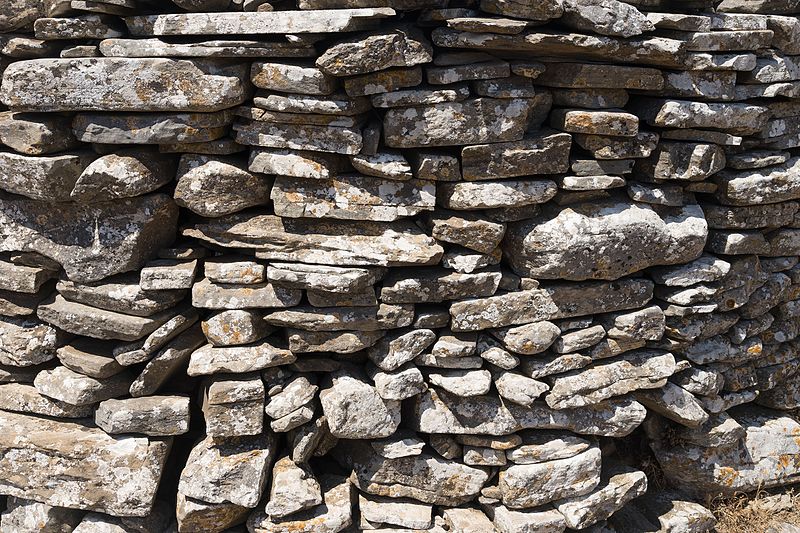 Dragon houses: mysterious megalithic buildings in central and southern ...