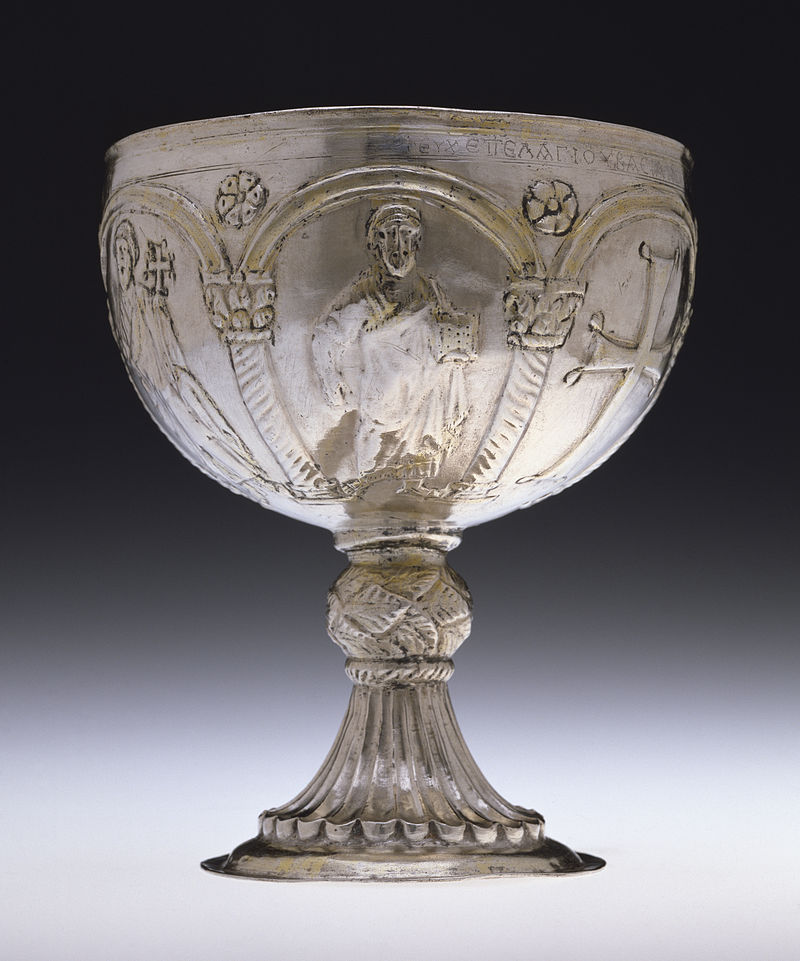 Chalice: The cup that occupies the first place among sacred vessels