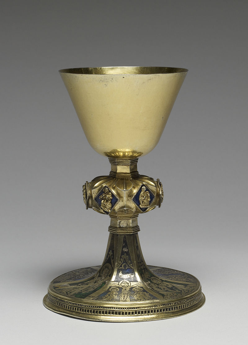 Chalice: The cup that occupies the first place among sacred vessels