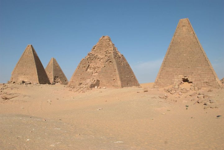 Egypt isn't the country with the most pyramids - Sudan has ...