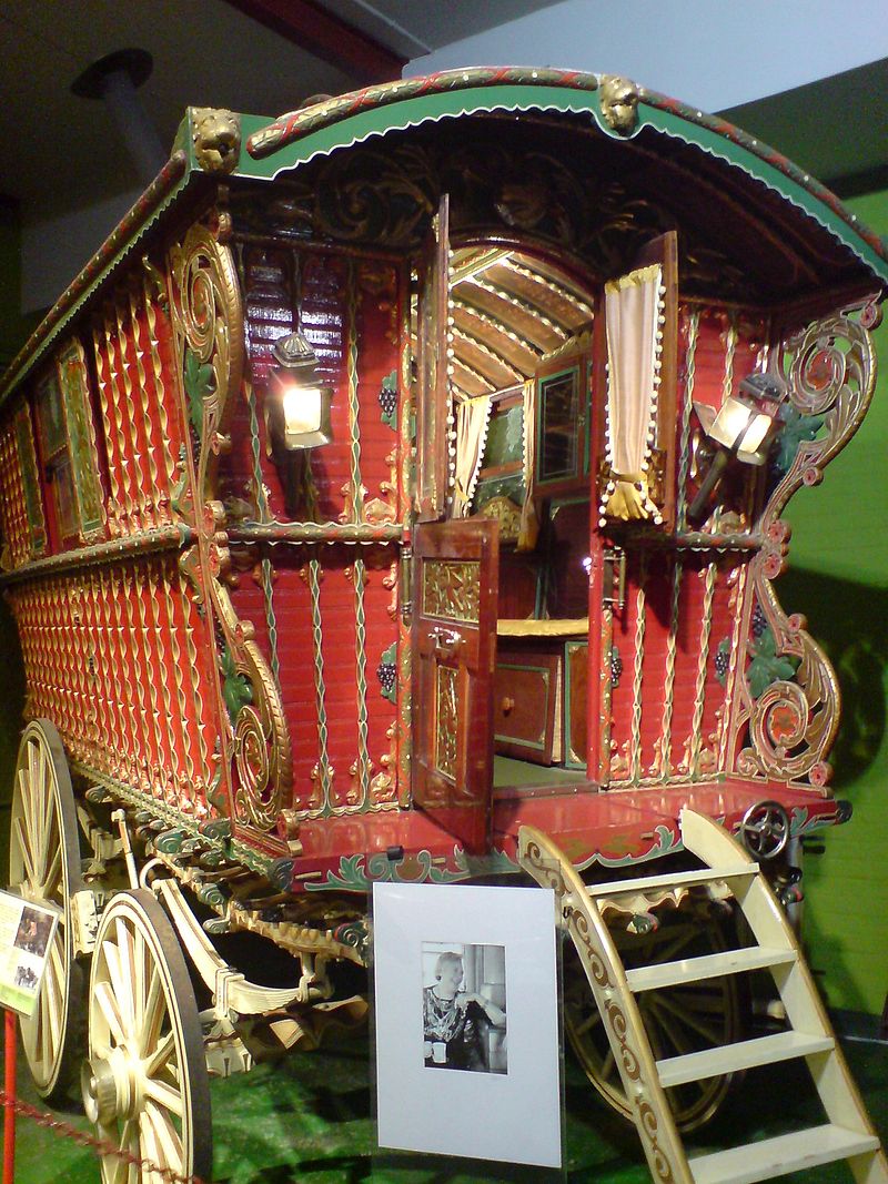 A whimsical compendium of traditional gypsy caravans - The Vintage News