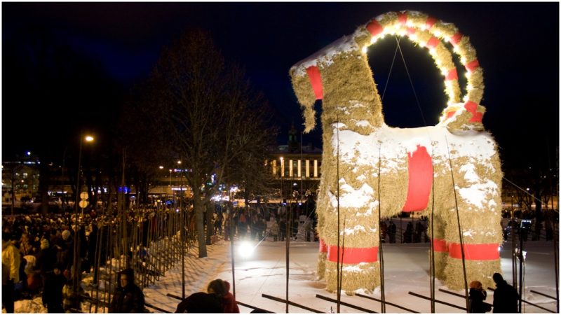 The Gävle goat - the Swedish Christmas goat sculpture that is burned ...