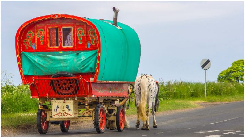 Trademark of a culture: The horse-drawn Vardo wagons used by the Romani ...