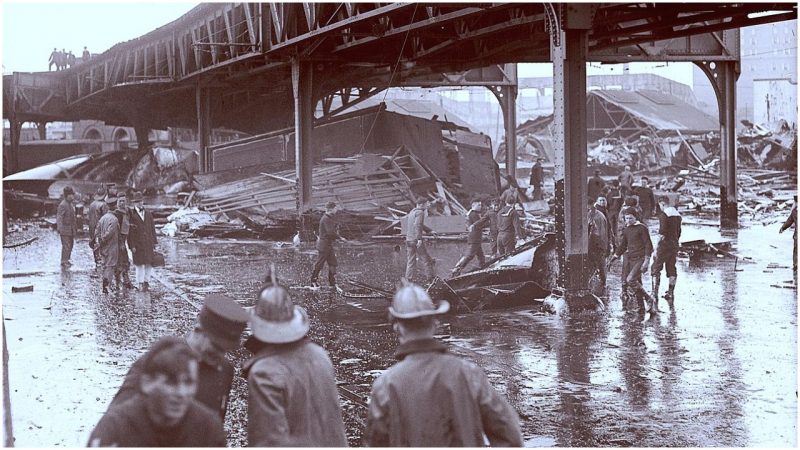 Sickeningly sweet: The Great Molasses Flood of 1919, moving at 35 mph ...