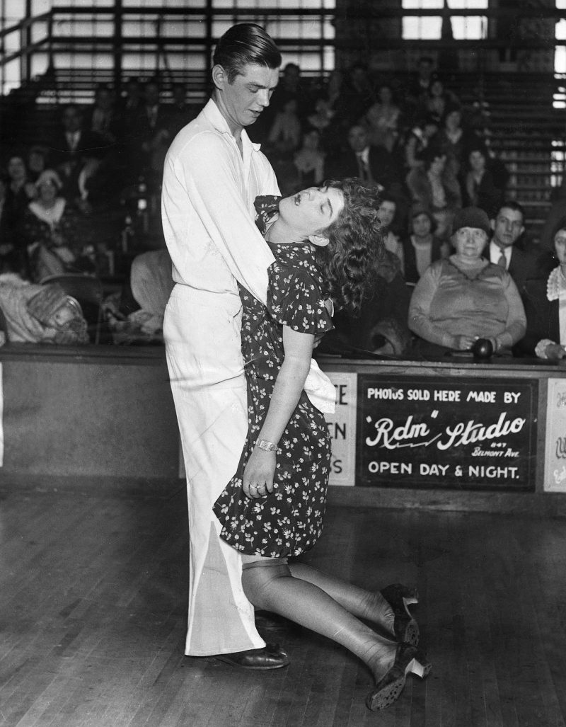 Dancing for your supper during the great depression - The Vintage News