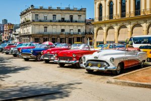 Cuba's vintage car culture in pictures - The Vintage News