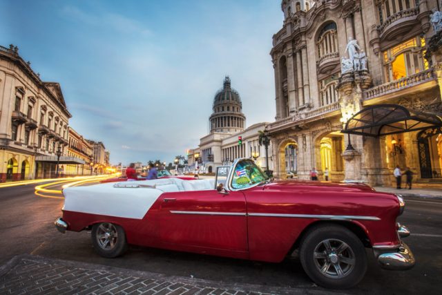 Cuba's vintage car culture in pictures - The Vintage News