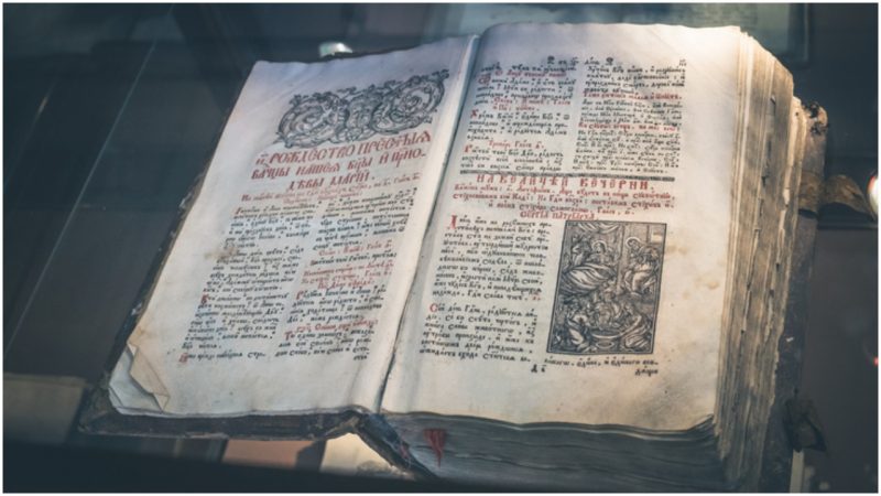 Toxic Author: Rare Books Found to be Laced With Arsenic in a Library ...