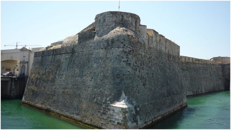 The Longest Siege and Bombardment Ever Recorded