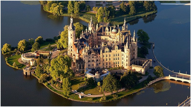 Schwerin Castle: The Ultimate Hidden Fairy Tale with a Marvelous Past ...