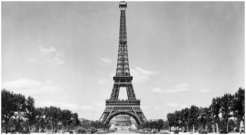 During WWI Parts of a "Fake Paris" were Built to Confuse Nazi Aircraft
