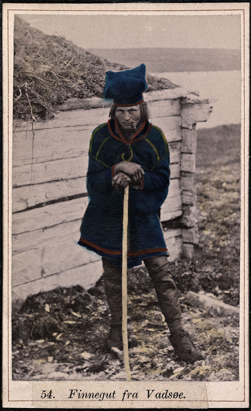 Stunning Lifestyle Photos of the Sami People Living at the Top of the ...