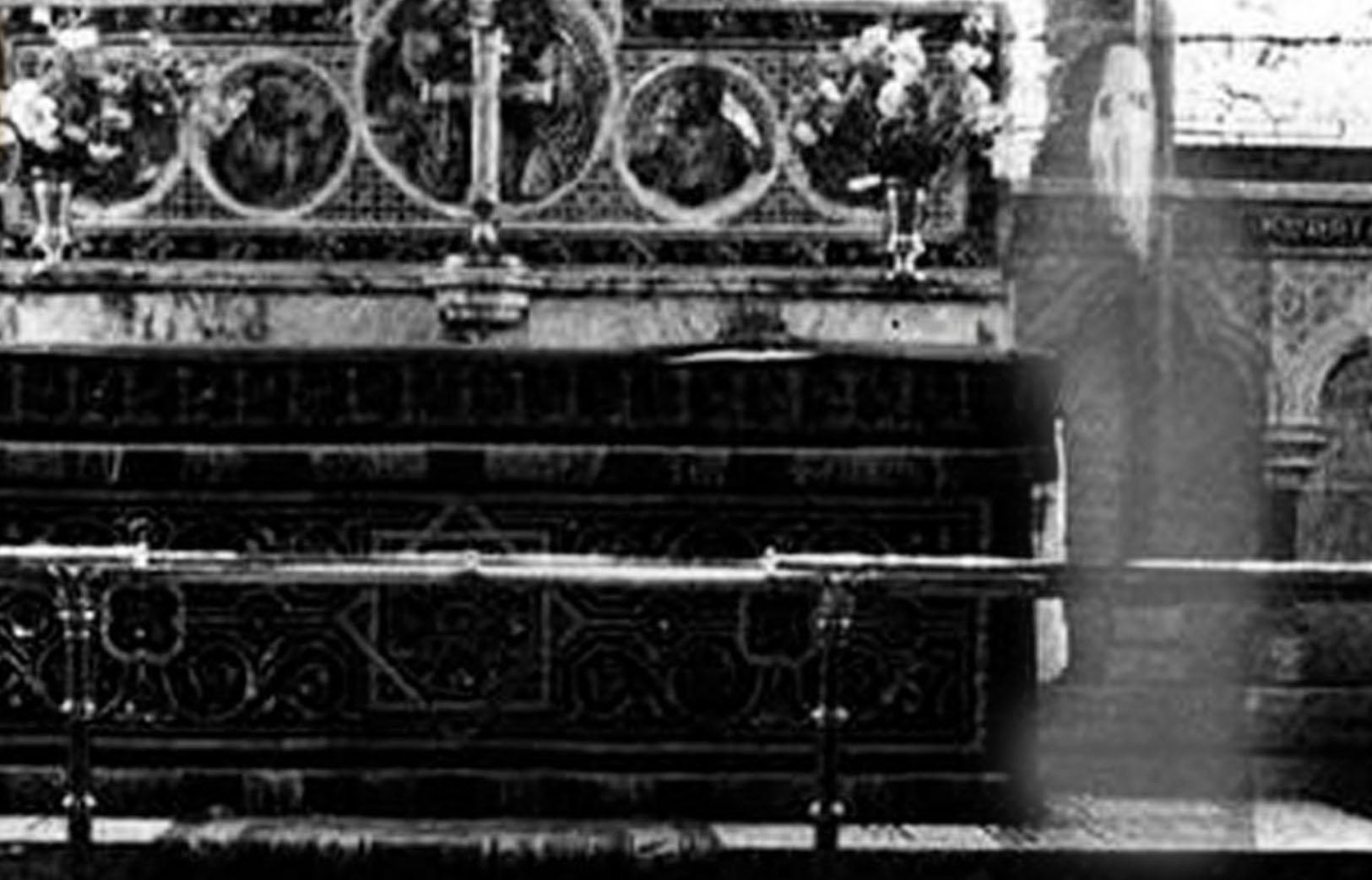 These Ghostly Photos are Historical Eye-Openers - The Vintage News