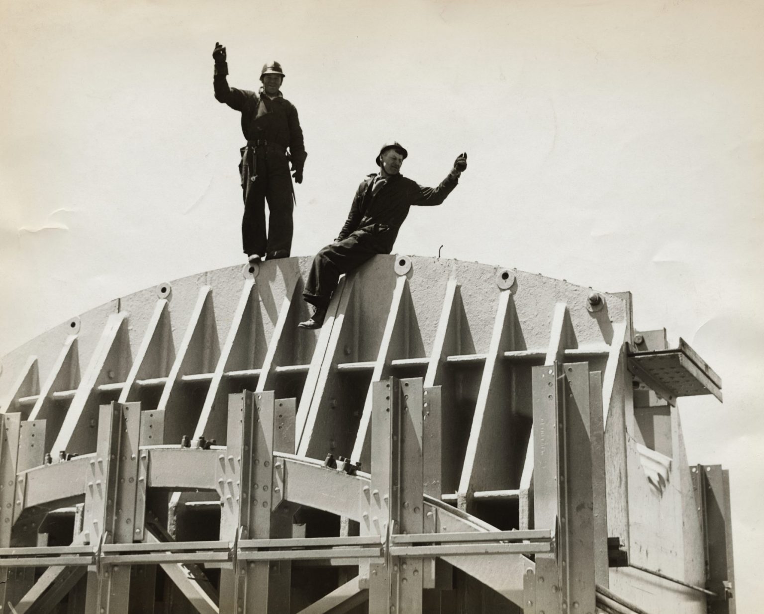 10 Pics Show The Crazy Evolution Of These Iconic Landmarks - The ...