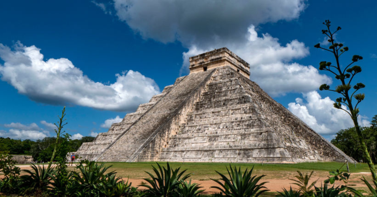 Pyramid Underground Mexico Ultra "deep" Layer Building, Huge Building