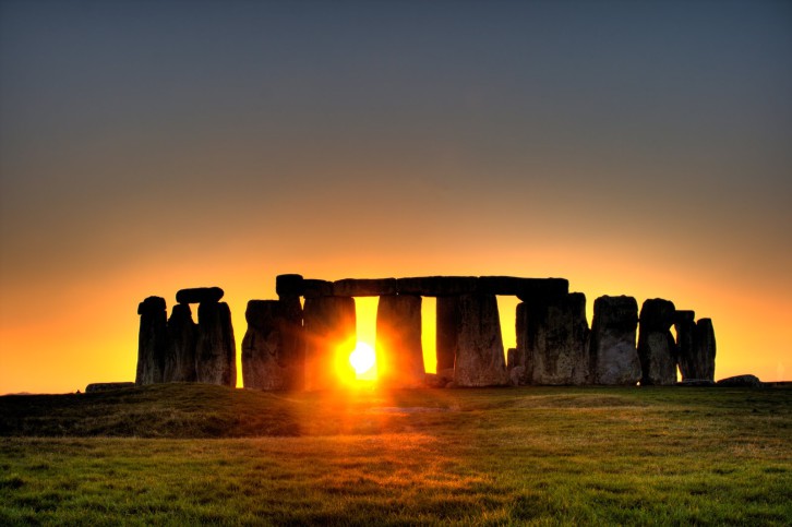 The man who bought Stonehenge - and then gave it away | The Vintage News