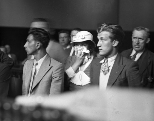 Mob Molls: Incredible photos show the lady companions of the New York ...