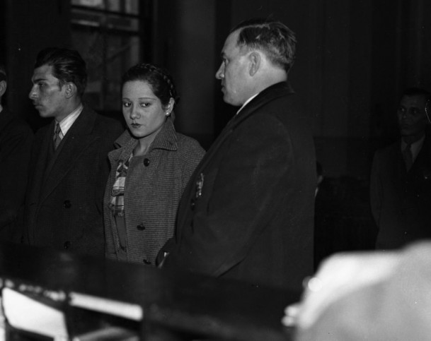 Mob Molls: Incredible photos show the lady companions of the New York ...