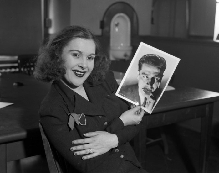 Mob Molls: Incredible photos show the lady companions of the New York ...