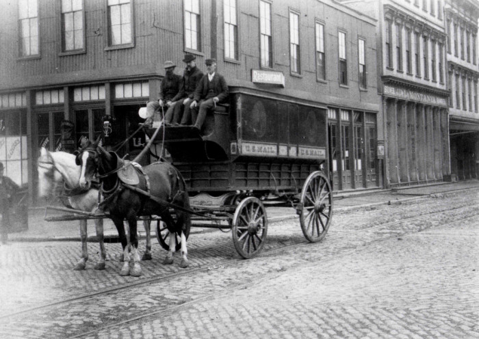 Delivering Mail, The Old Fashioned Way- 100-year-old photos of The U.S ...