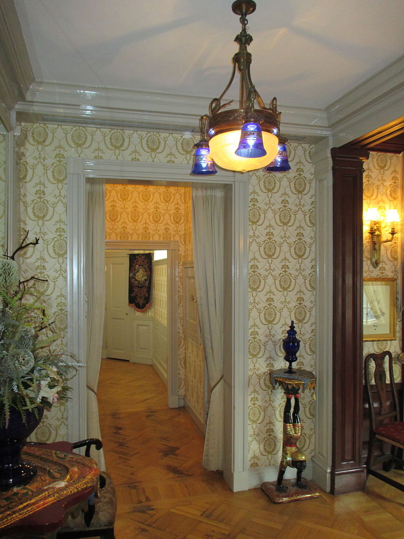 The secret hidden club in Disneyland that Walt Disney used to impress ...