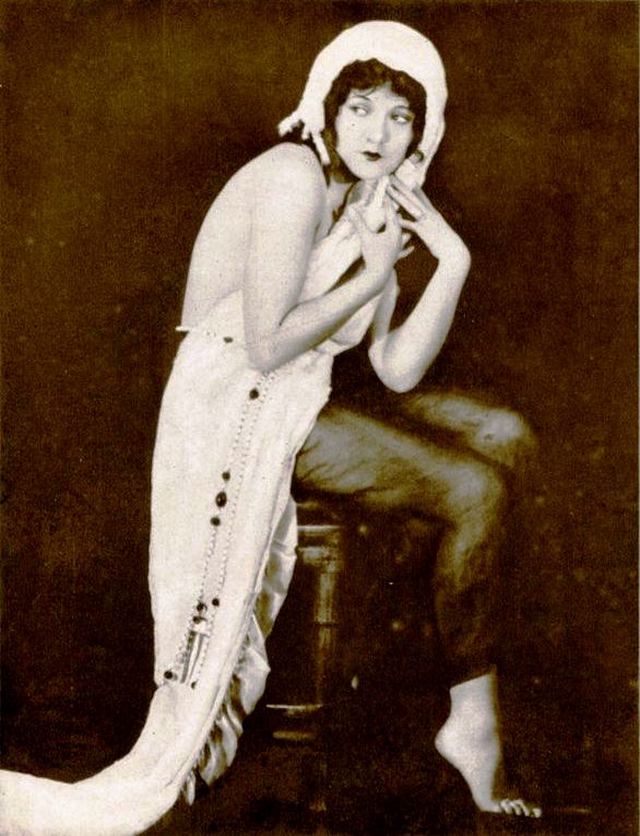 We love these photos of the stunning actress of the silent-era, Marie ...