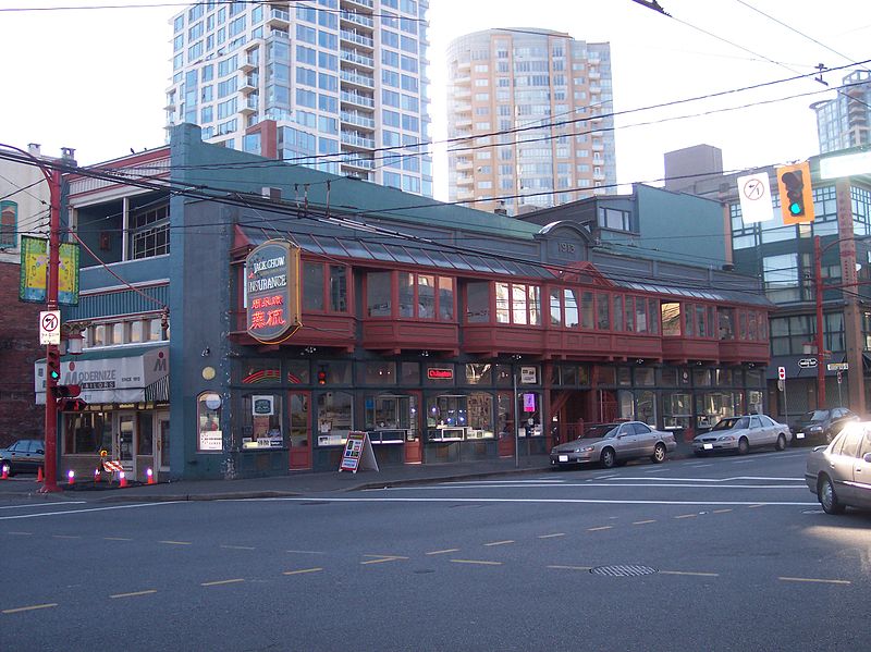 The Sam Kee Building: The narrowest commercial building in the world ...
