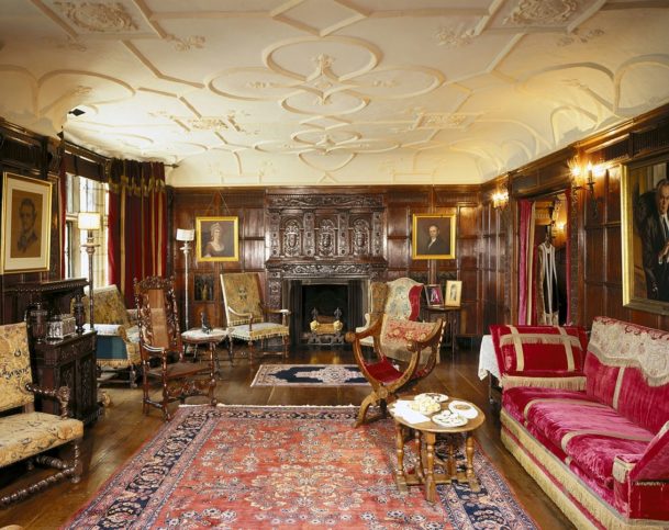 Virginia House: 16th century English Manor Deconstructed and Shipped to ...