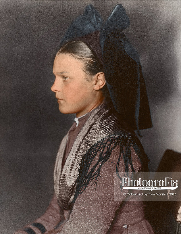 The Faces of Ellis Island in color | The Vintage News