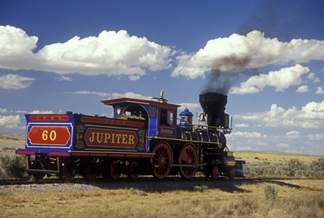 Steam locomotives Jupiter and Union Pacific No. 119: Striking symbols ...