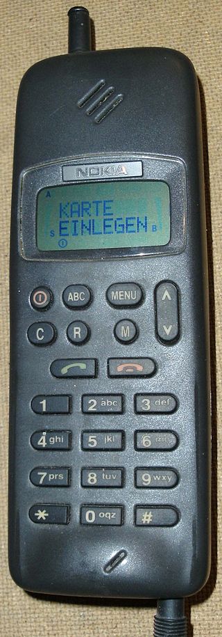 A brief history of mobile phones and their evolution over the years ...