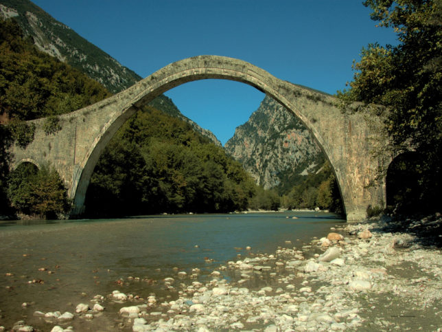 The historic bridge of Plaka in Arta: The largest single-arch bridge in ...