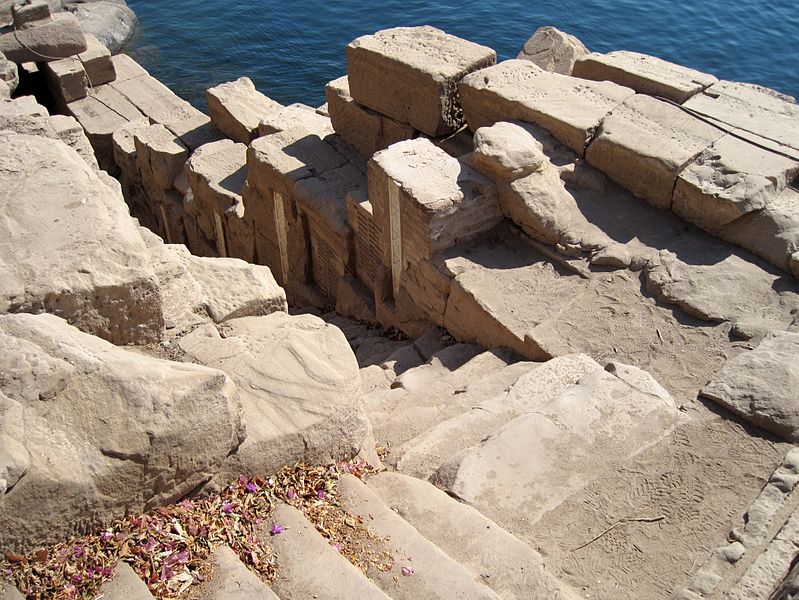 Nilometer: An excellent example of a water measurement device from ...