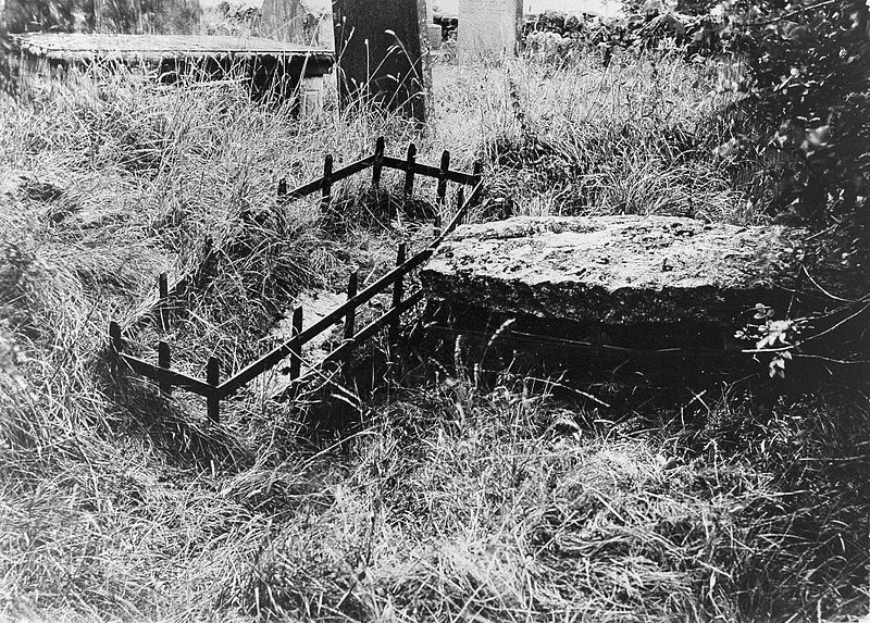 Cages Used to be Put Over Graves to Protect Against Body Snatchers ...