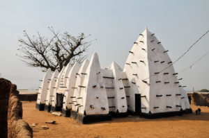 The "Mecca of West Africa", the Larabanga Mosque is the oldest mosque ...