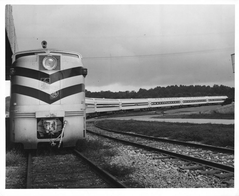The US Freedom Train-Interesting vintage photos show the seven-car ...