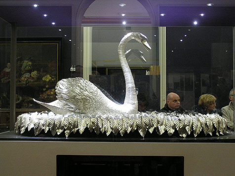 The Silver Swan: The 18th Century Clockwork Automaton | The Vintage News