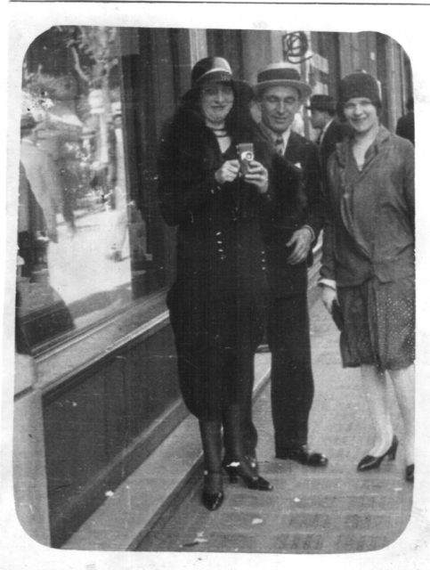 Fashion During the Great Depression- the impact of the political ...