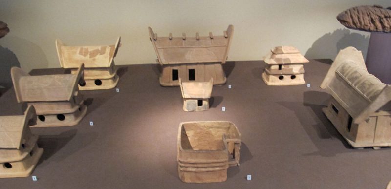 Haniwa: funerary objects built for the Japanese elite during the 4th to ...