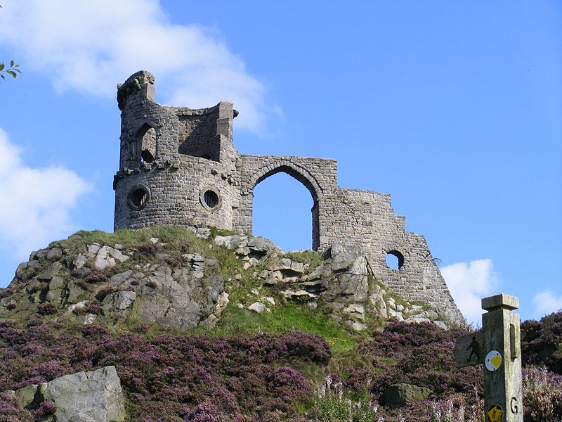 Although it looks ancient, Mow Cop castle was actually a summer house ...