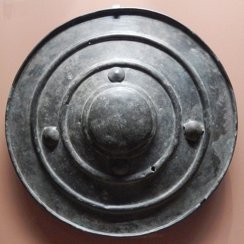 The Yetholm-type shield: A distinctive type of shield dating from 1200 ...