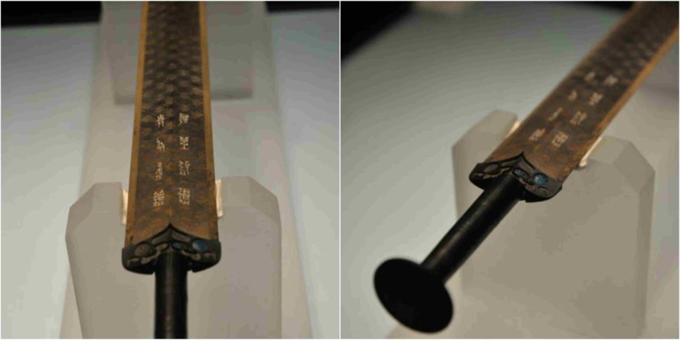 Double-edged sword from the Zhou Dynasty has survived centuries ...