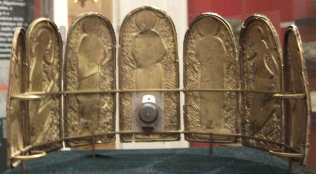 Made in Constantinople in 1401, the Monomachus Crown is one of the only ...