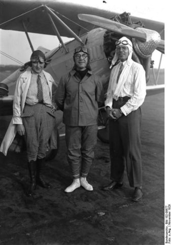 What men wore in the Flapper's era: Peek inside the men's wardrobe of ...