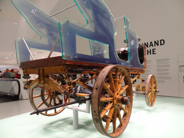 The very first car that Porsche ever built disappeared one century ago ...