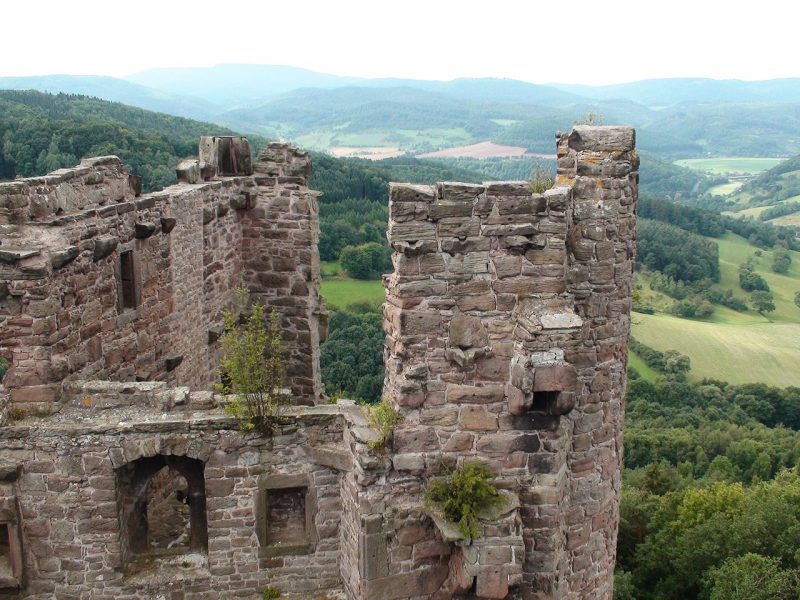 Hanstein Castle: A remarkable castle complex in Central Germany | The ...